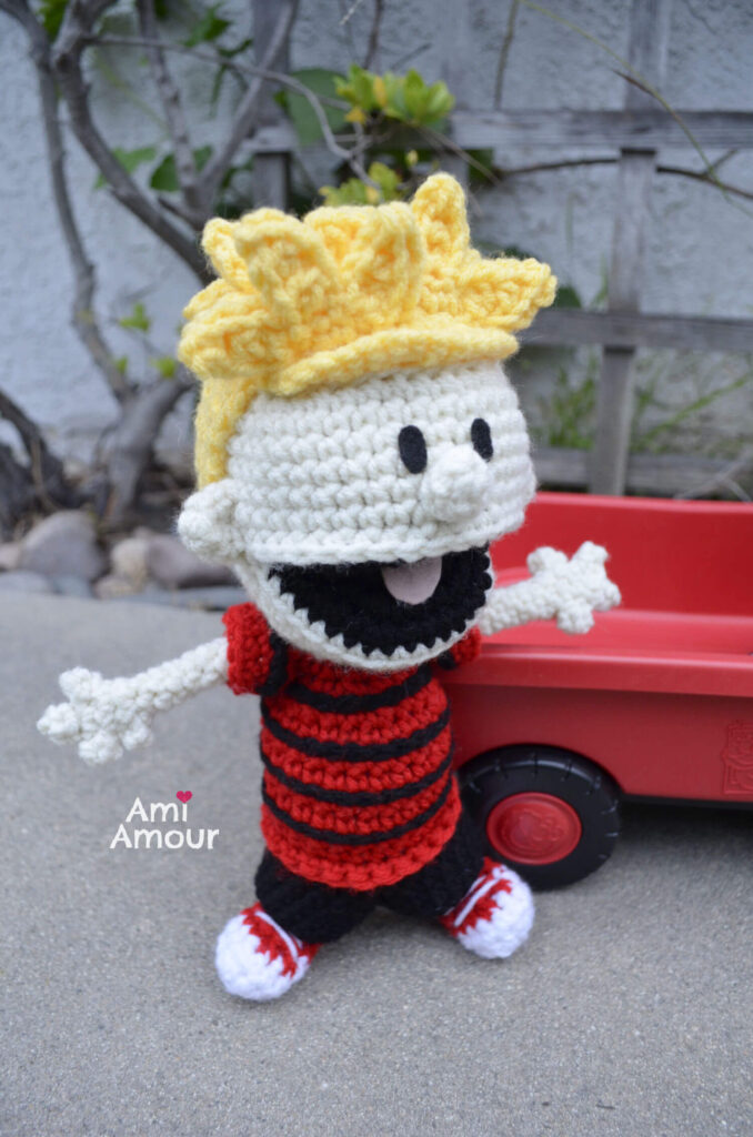 Calvin and Hobbes - Free Crochet Pattern - Ami Amour