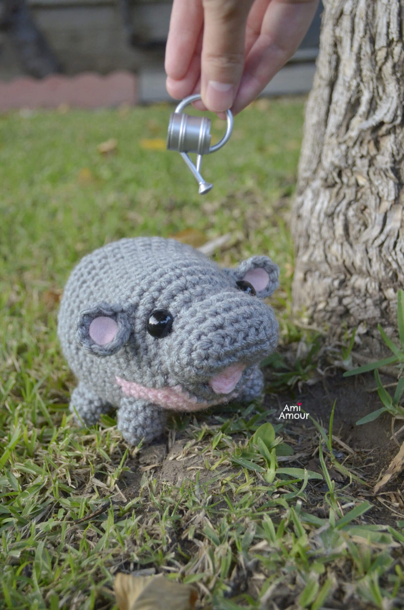 Baby Hippo Amigurumi - MOO DENG - Free Crochet Pattern - Ami Amour