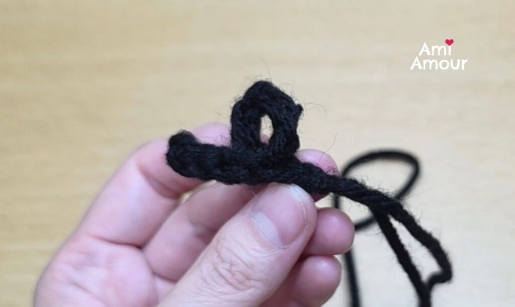 Tepig Amigurumi - Pokemon Crochet Pattern - FREE - Ami Amour